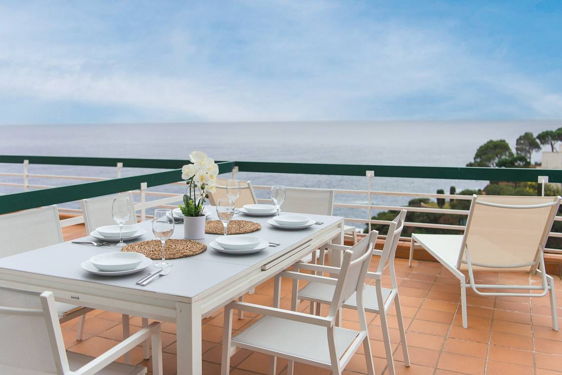 90 M² Ferienwohnung ∙ 4 Schlafzimmer ∙ 8 Gäste - Tossa de Mar