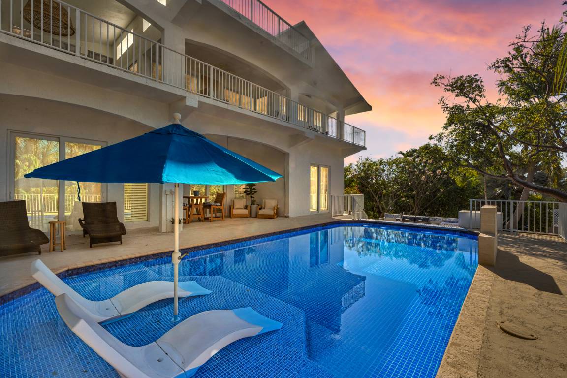 279 M² House ∙ 4 Bedrooms ∙ 10 Guests - Marathon, FL