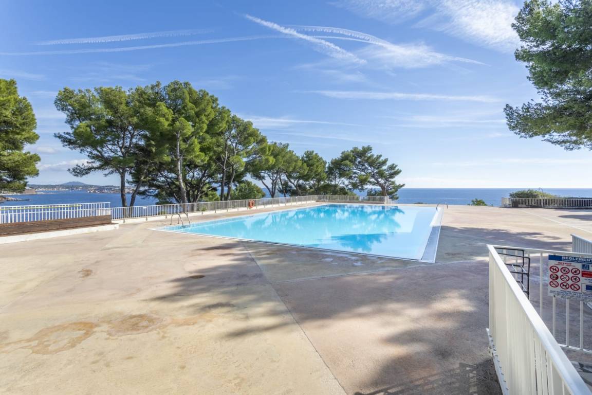 22 M² Studio ∙ 2 Personnes - Bandol