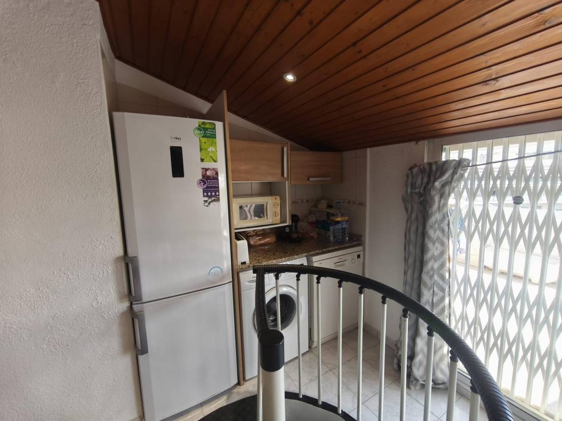 120 M² Lägenhet ∙ 4 Sovrum ∙ 10 Gäster - Salou