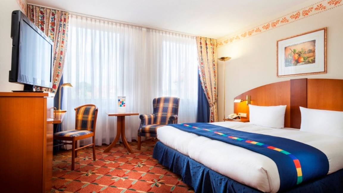 Hotel ∙ 3 Guests - Erfurt