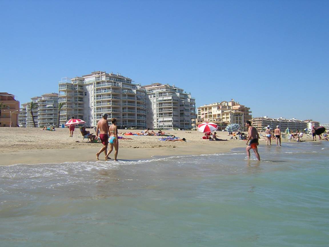 65 M² Apartamento ∙ 2 Habitaciones ∙ 6 Huéspedes - Benicarló