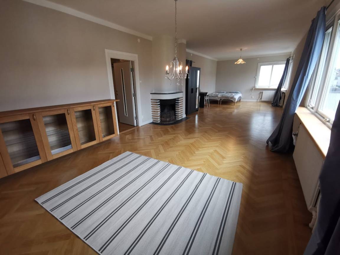 32 M² Pokój ∙ 1 Sypialnia ∙ 5 Gości - Goteborg