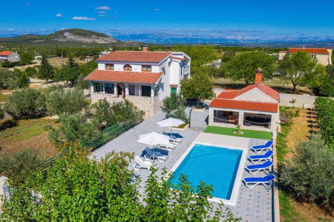 45 M² Ferienwohnung ∙ 1 Schlafzimmer ∙ 4 Gäste - Sukošan
