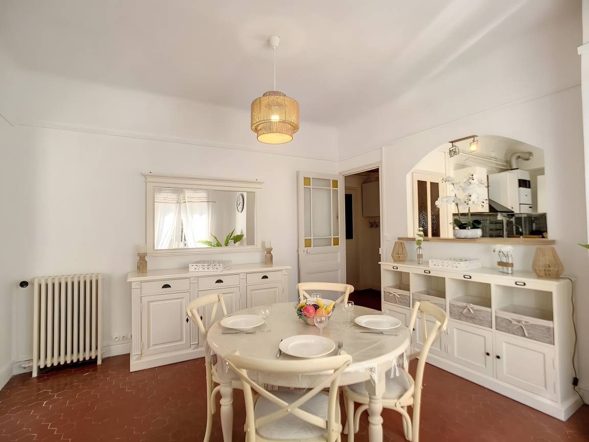 65 M² Appartement ∙ 2 Chambres ∙ 4 Personnes - Toulon