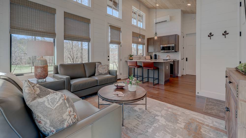 Cottage ∙ 1 Bedroom ∙ 2 Guests - Blue Ridge, GA