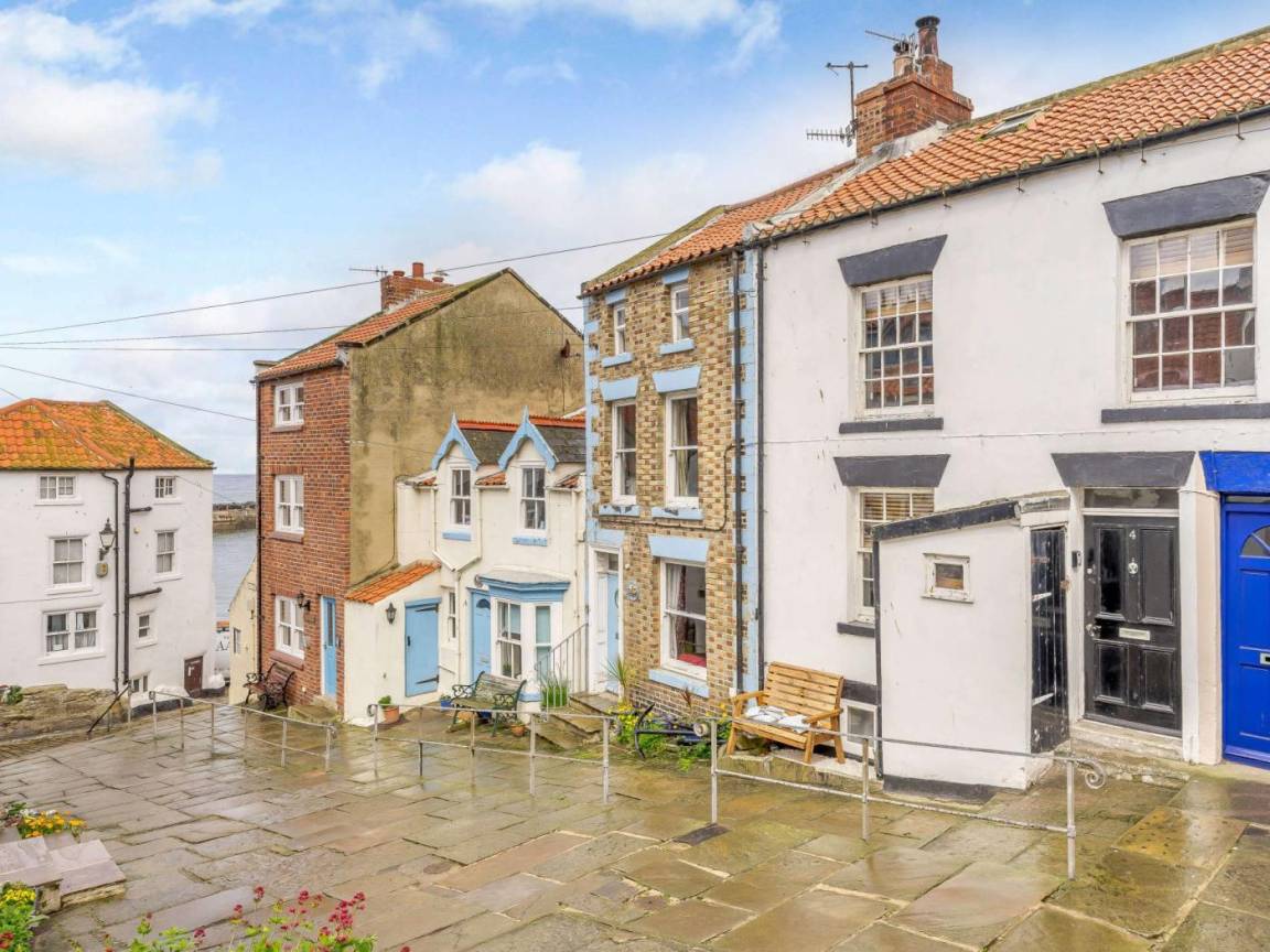 Cottage ∙ 3 Bedrooms ∙ 6 Guests - Staithes