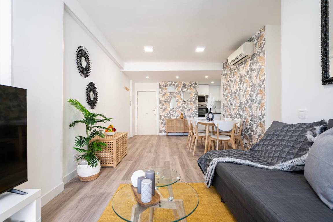 83 M² Apartamento ∙ 3 Habitaciones ∙ 8 Huéspedes - Majadahonda