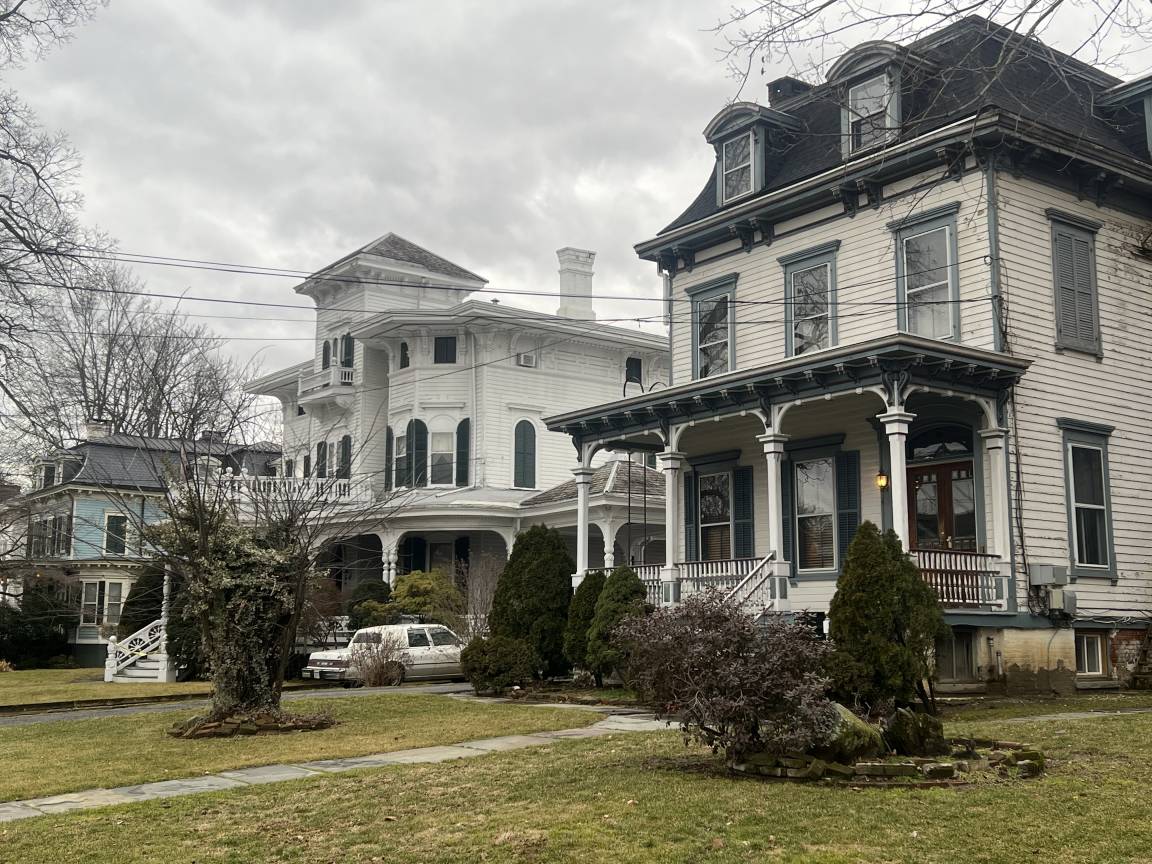 65 M² Apartment ∙ 2 Bedrooms ∙ 4 Guests - Poughkeepsie, NY