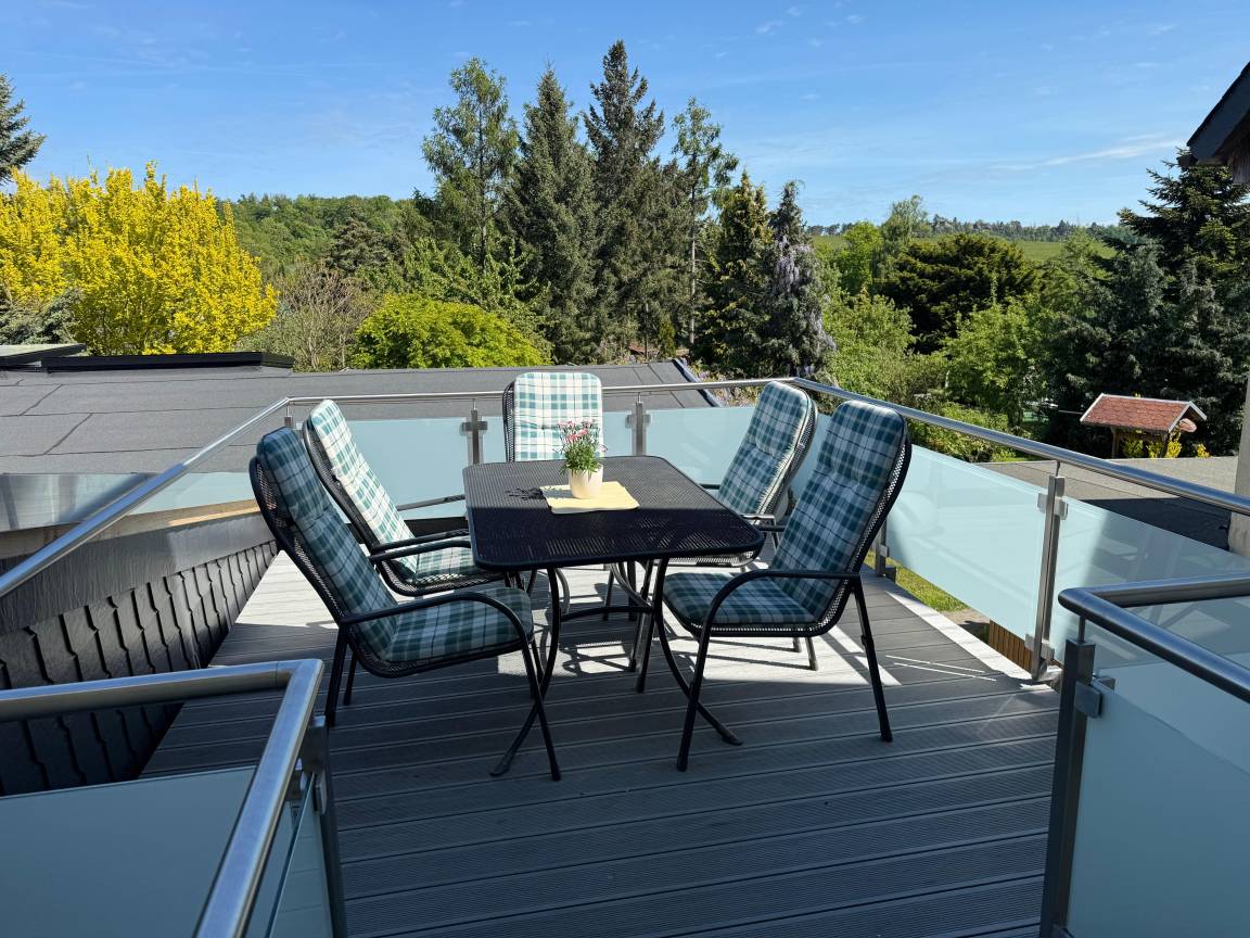 87 M² Ferienwohnung ∙ 2 Schlafzimmer ∙ 5 Gäste - Blankenburg (Harz)
