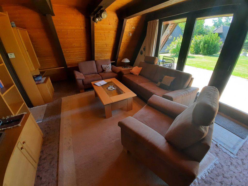 68 M² Ferienhaus ∙ 2 Schlafzimmer ∙ 5 Gäste - Mosbach