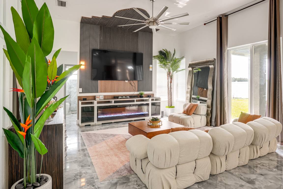 248 M² House ∙ 4 Bedrooms ∙ 11 Guests - Fort Pierce, FL