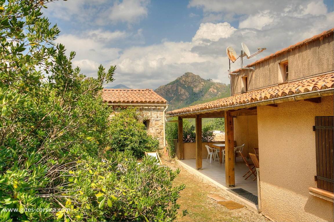 78 M² Gîte ∙ 2 Chambres ∙ 6 Personnes - Bastelica
