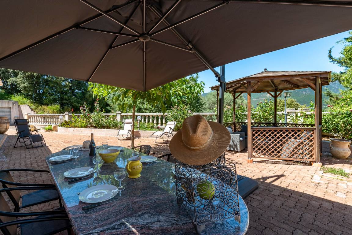 180 M² Maison De Vacances ∙ 4 Chambres ∙ 8 Personnes - Corsica