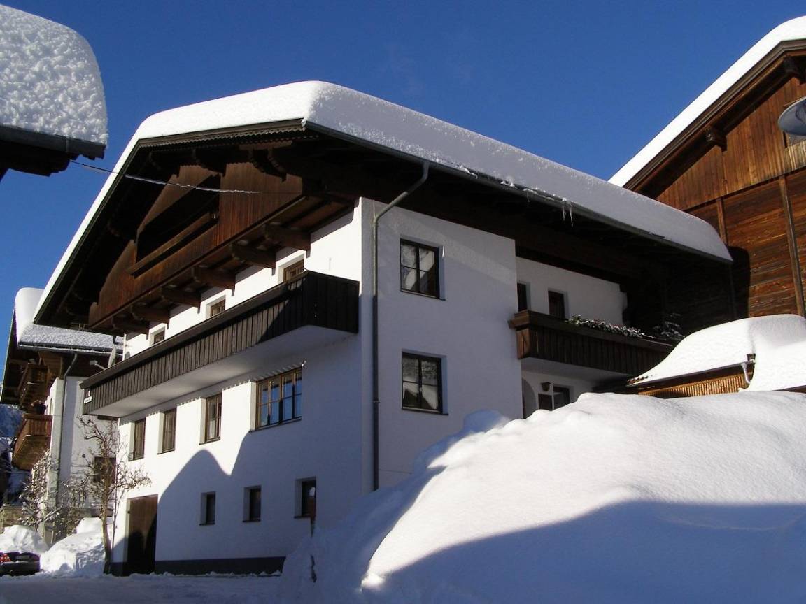 90 M² Apartment ∙ 3 Bedrooms ∙ 7 Guests - Obertilliach