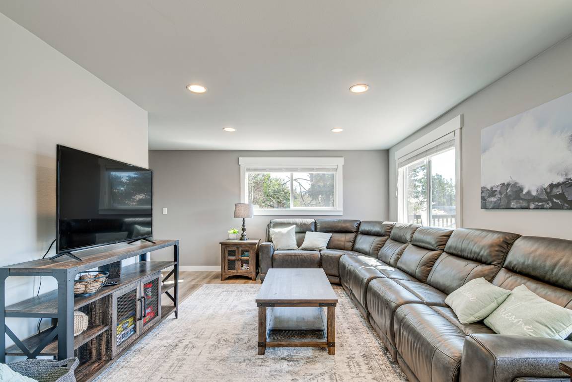 211 M² House ∙ 3 Bedrooms ∙ 8 Guests - Westport