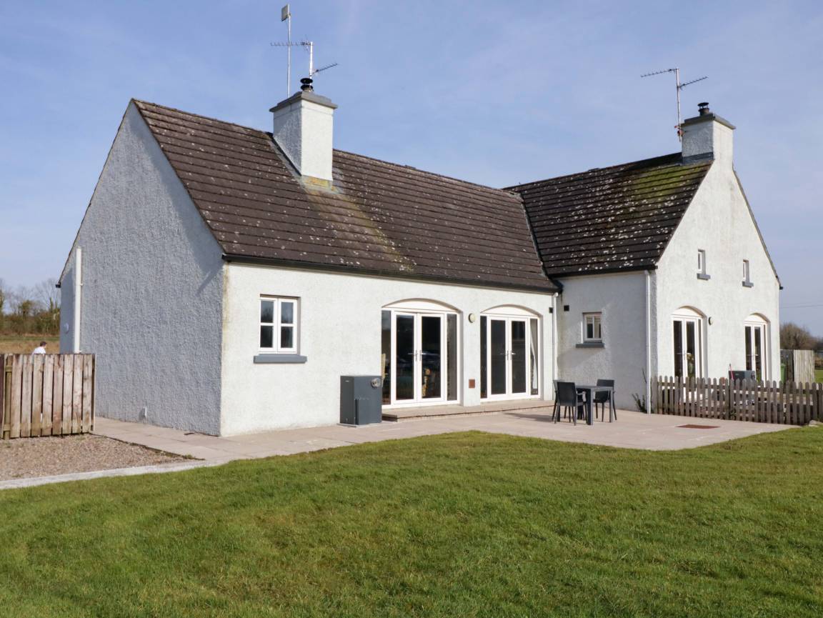 Cottage ∙ 2 Bedrooms ∙ 4 Guests - Fermanagh