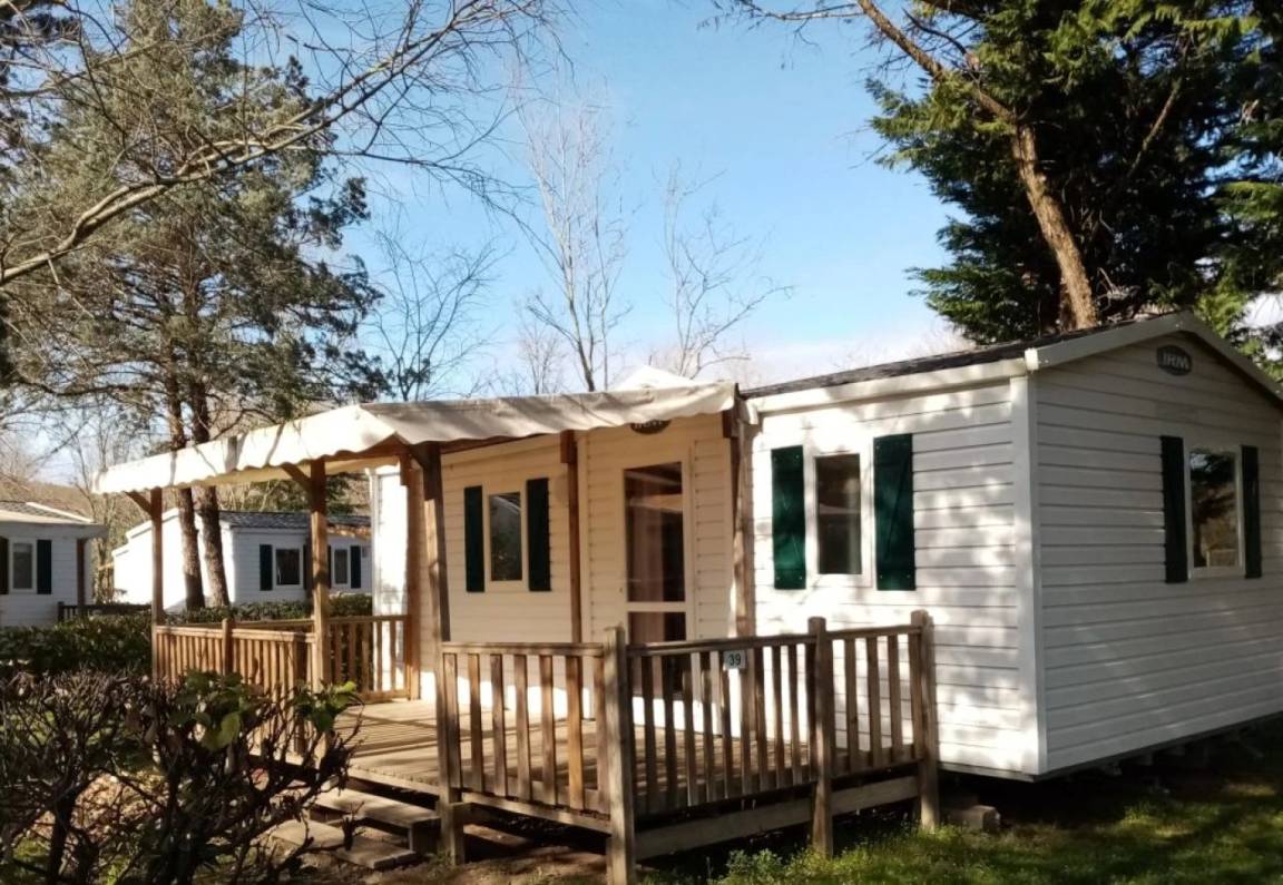 26 M² Camping ∙ 2 Chambres ∙ 4 Personnes - Aubenas