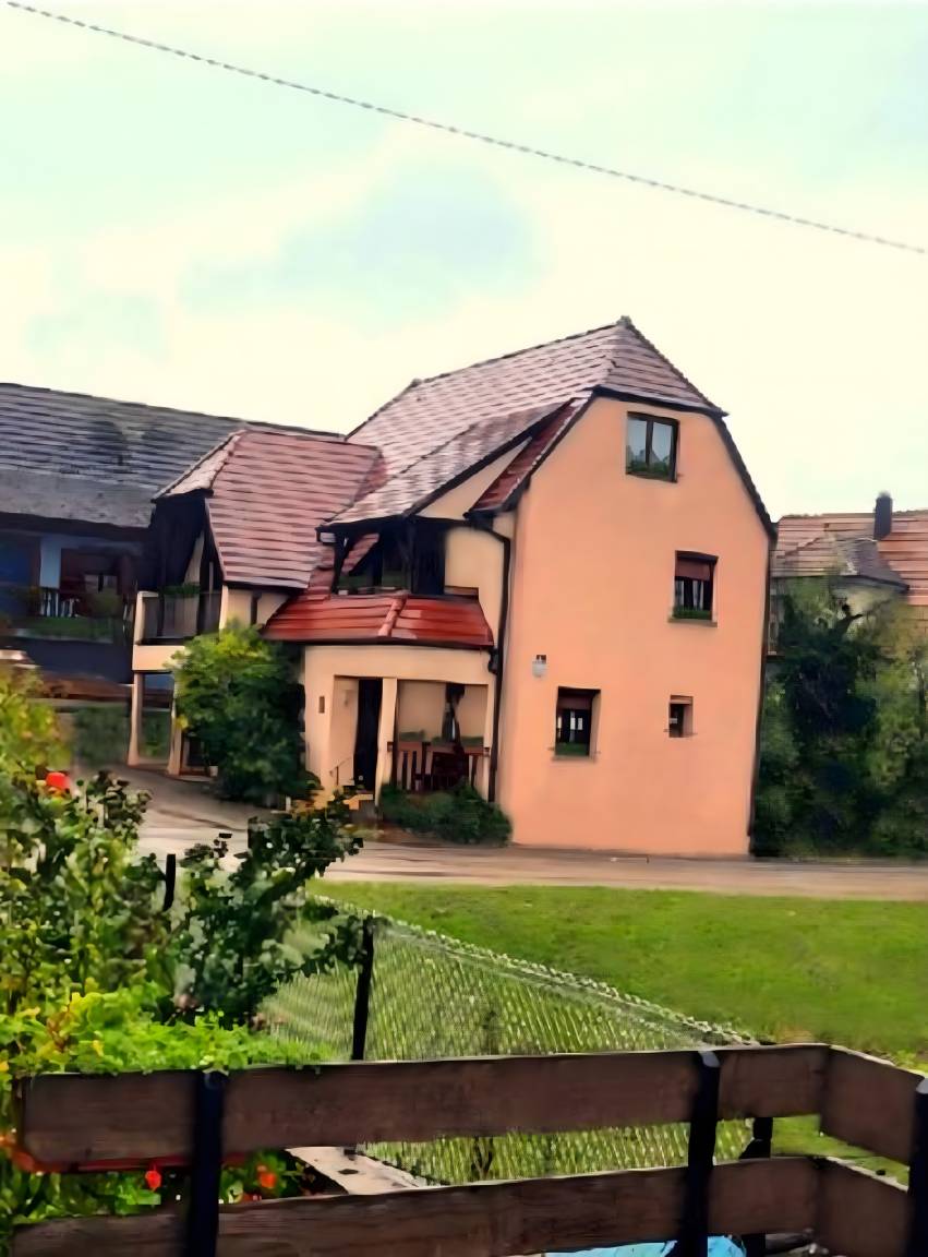 200 M² Maison De Vacances ∙ 7 Chambres ∙ 15 Personnes - Riquewihr