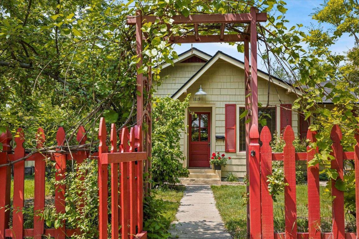 92 M² House ∙ 3 Bedrooms ∙ 5 Guests - Boise, ID