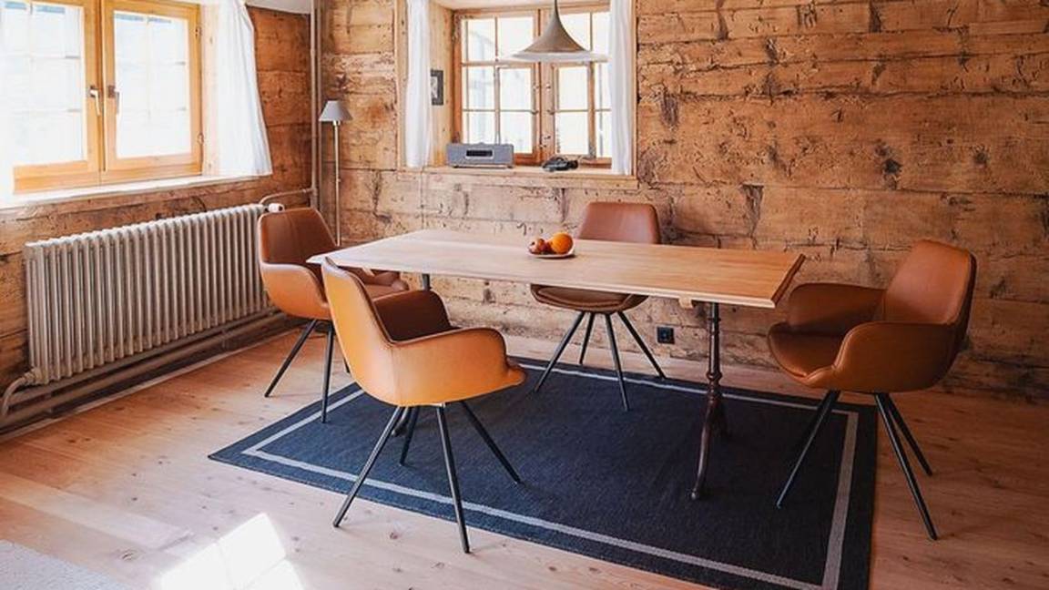 120 M² Ferienwohnung ∙ 2 Schlafzimmer ∙ 5 Gäste - Churwalden