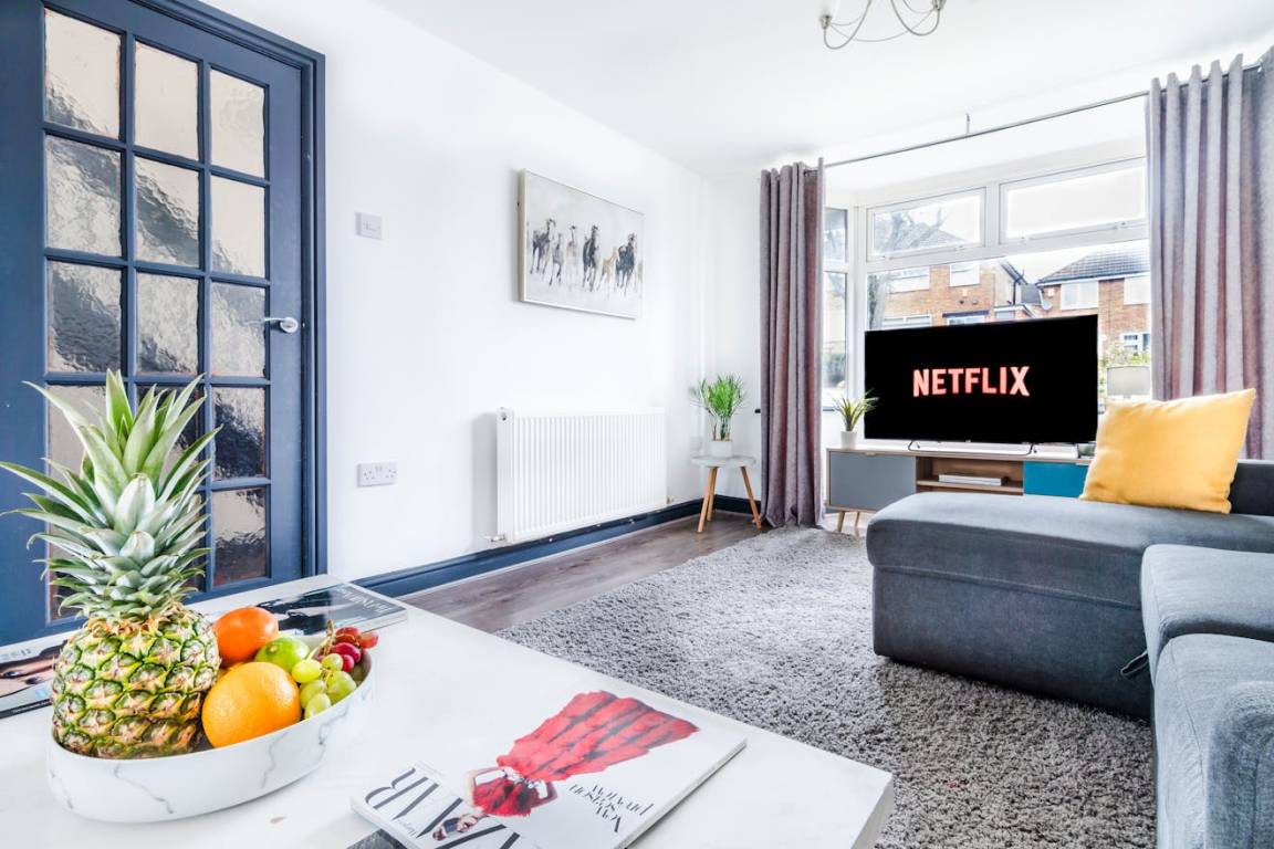 80 M² House ∙ 3 Bedrooms ∙ 6 Guests - Birmingham