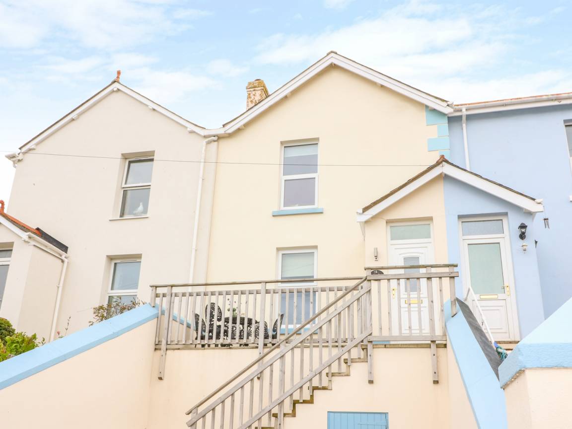 Cottage ∙ 3 Bedrooms ∙ 6 Guests - Brixham