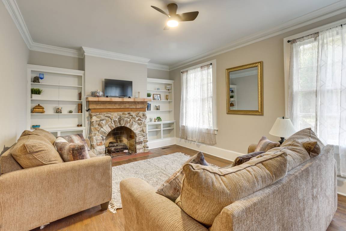 195 M² Apartment ∙ 2 Bedrooms ∙ 4 Guests - Montgomery, AL