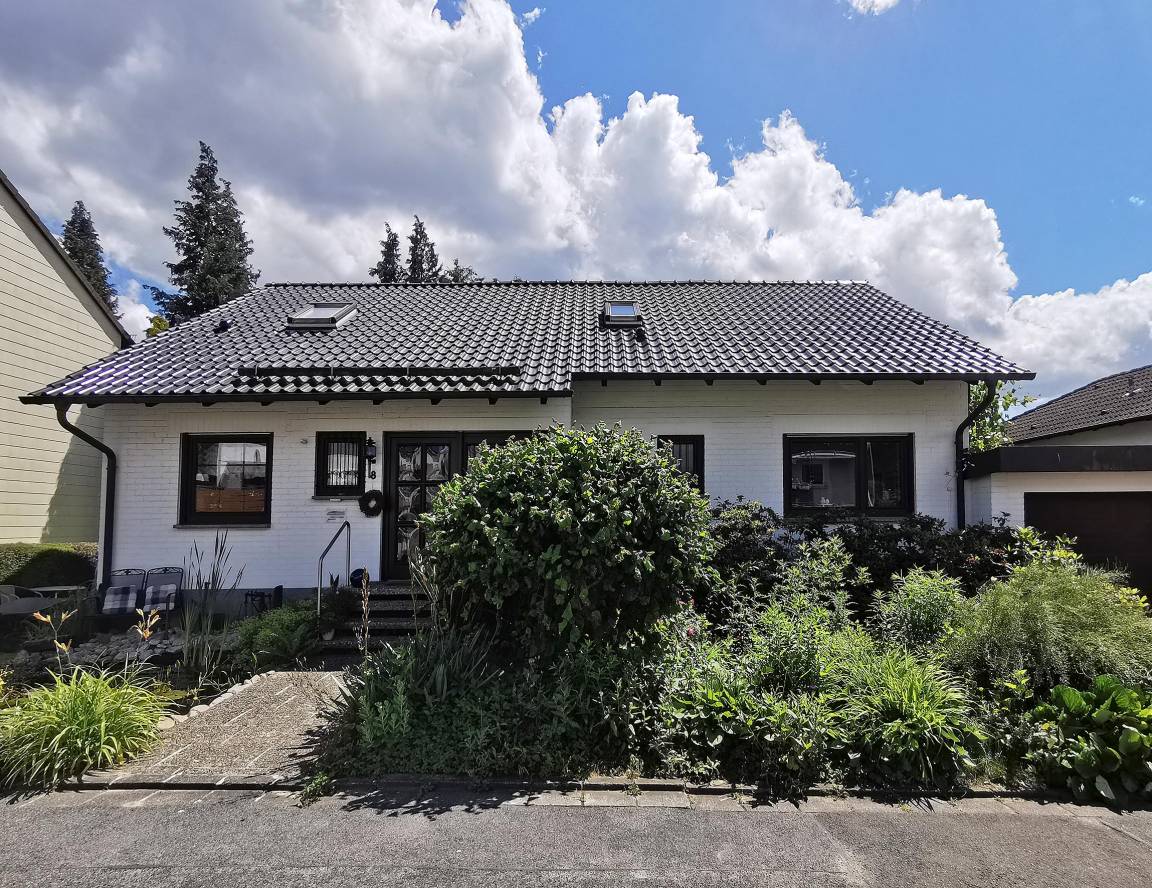 40 M² Ferienwohnung ∙ 1 Schlafzimmer ∙ 3 Gäste - Lautertal
