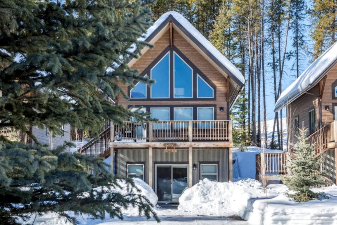 House ∙ 2 Bedrooms ∙ 4 Guests - West Glacier, MT