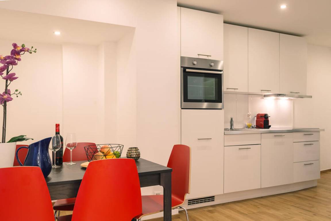 75 M² Apartamento ∙ 1 Habitación ∙ 5 Huéspedes - Lucerna