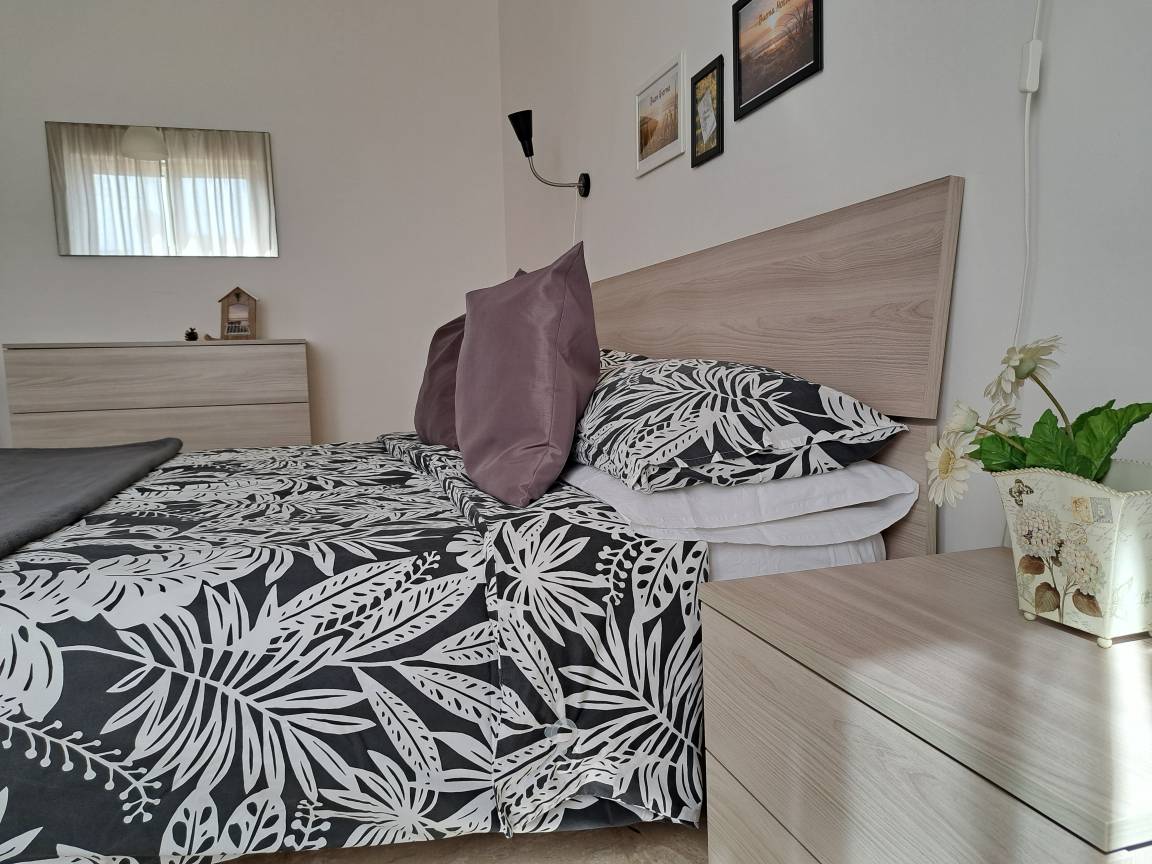 90 M² Apartamento ∙ 2 Habitaciones ∙ 4 Huéspedes - Scauri