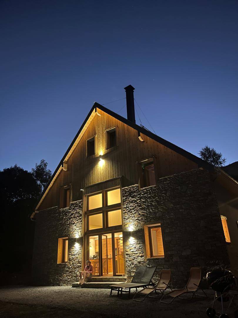 145 M² Gîte ∙ 5 Chambres ∙ 12 Personnes - Loudenvielle