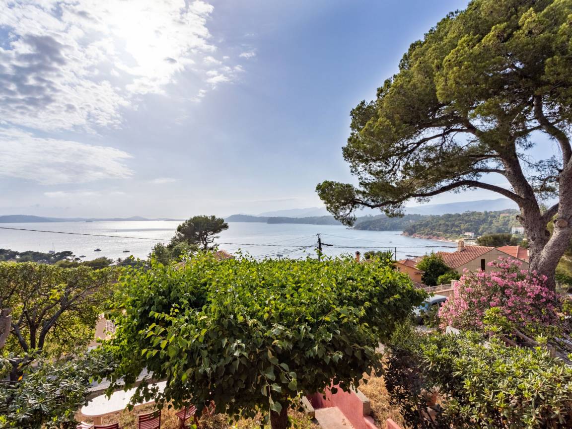 52 M² Villa ∙ 1 Slaapkamer ∙ 6 Gasten - Le Pradet
