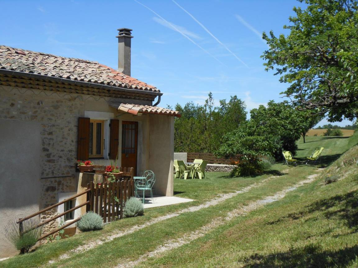 62 M² Gîte ∙ 2 Chambres ∙ 4 Personnes - Crest