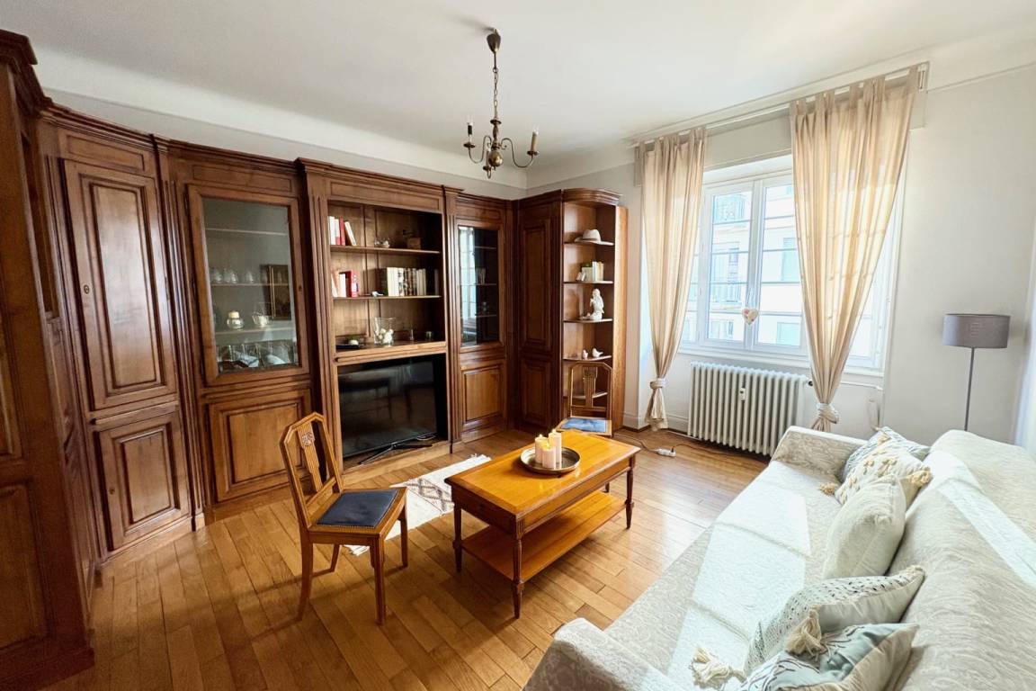 60 M² Apartamento ∙ 1 Quarto ∙ 4 Hóspedes - Strassburg