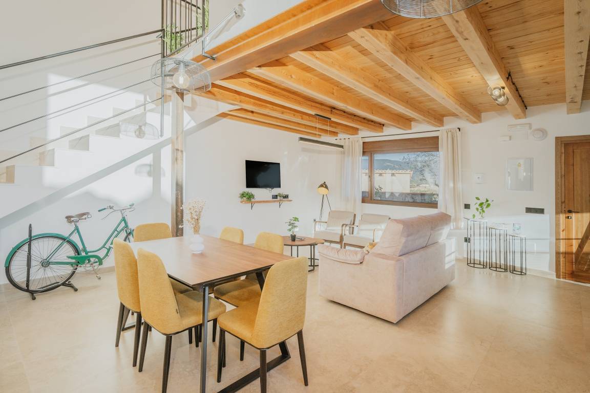 160 M² Casa ∙ 2 Habitaciones ∙ 4 Huéspedes - Turégano