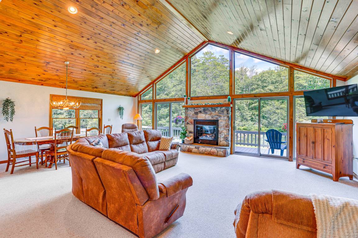 343 M² House ∙ 4 Bedrooms ∙ 13 Guests - Greenwood Furnace State Park, Huntingdon