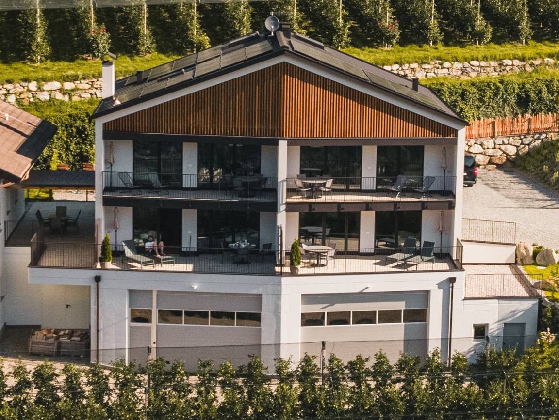 57 M² Farmhouse ∙ 2 Bedrooms ∙ 6 Guests - Lana