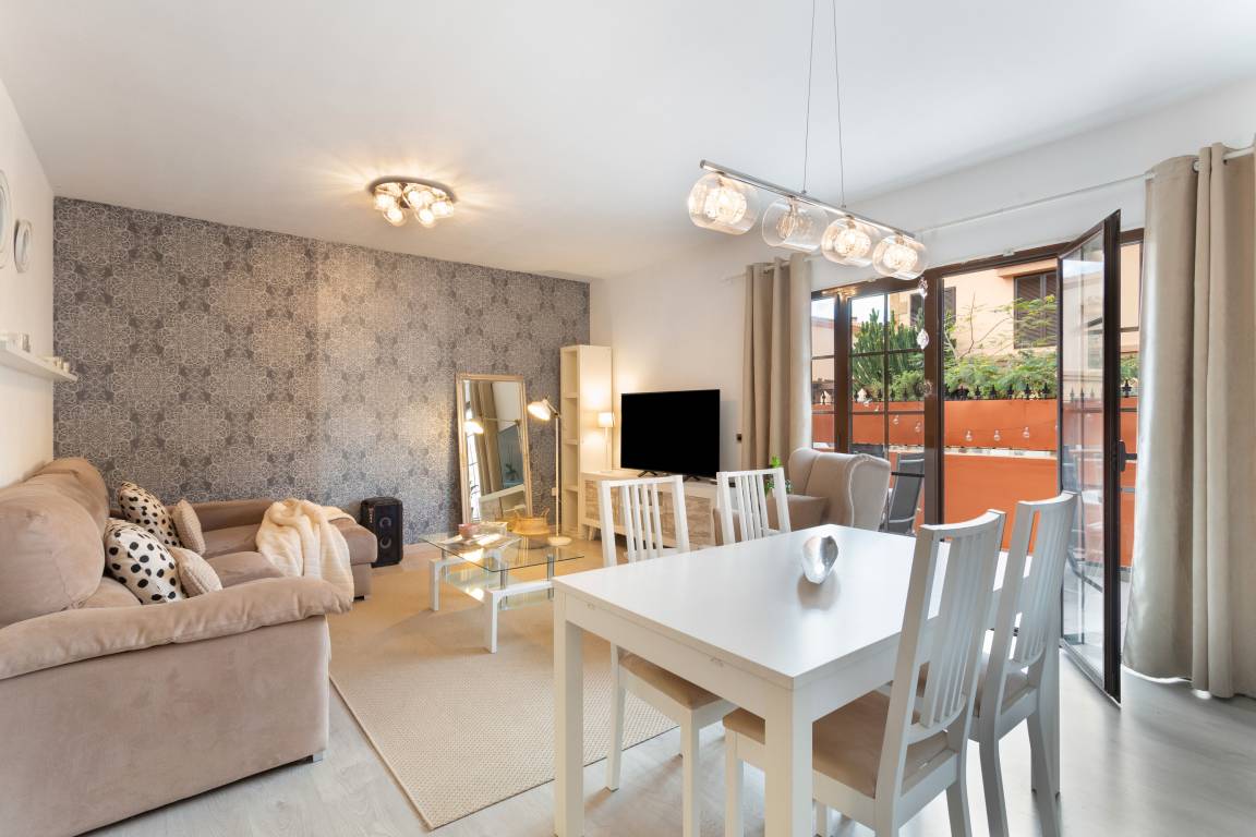 100 M² House ∙ 2 Bedrooms ∙ 4 Guests - La Oliva