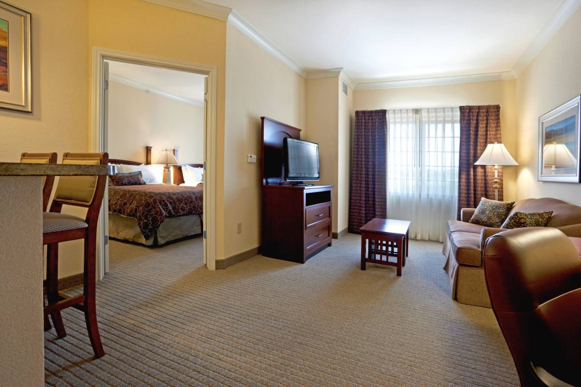 Condo ∙ 1 Bedroom ∙ 5 Guests - Lackland AFB, TX
