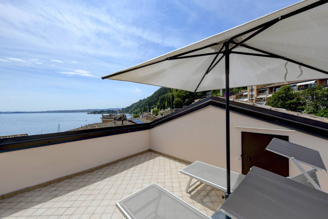 65 M² Apartamento ∙ 2 Habitaciones ∙ 4 Huéspedes - Toscolano-Maderno