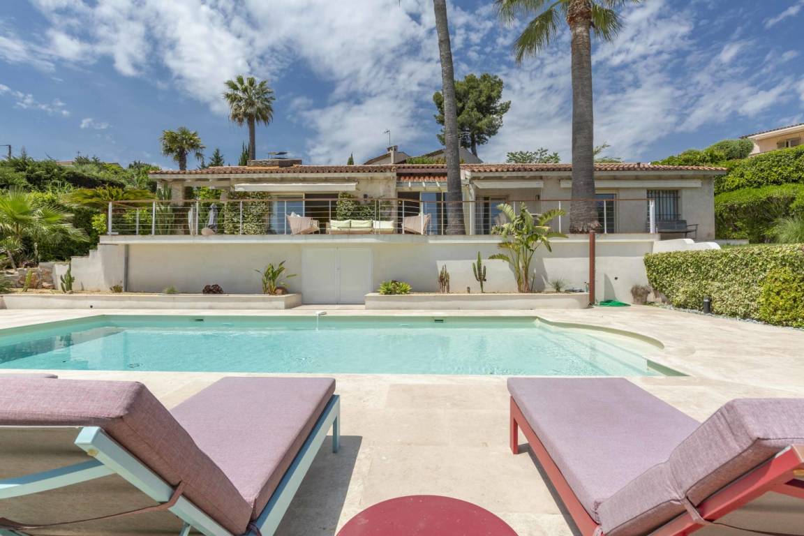 180 M² Villa ∙ 4 Chambres ∙ 7 Personnes - Roquefort-les-Pins