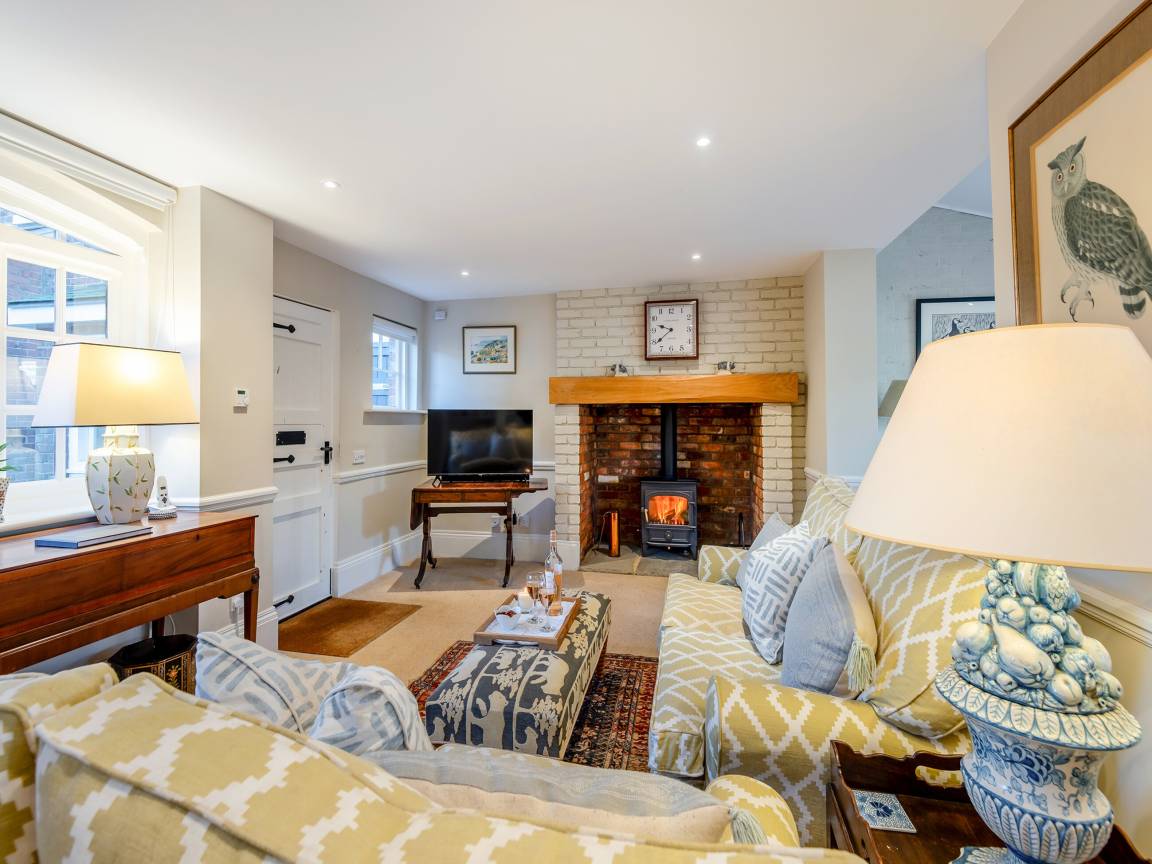 Cottage ∙ 2 Bedrooms ∙ 4 Guests - Sevenoaks