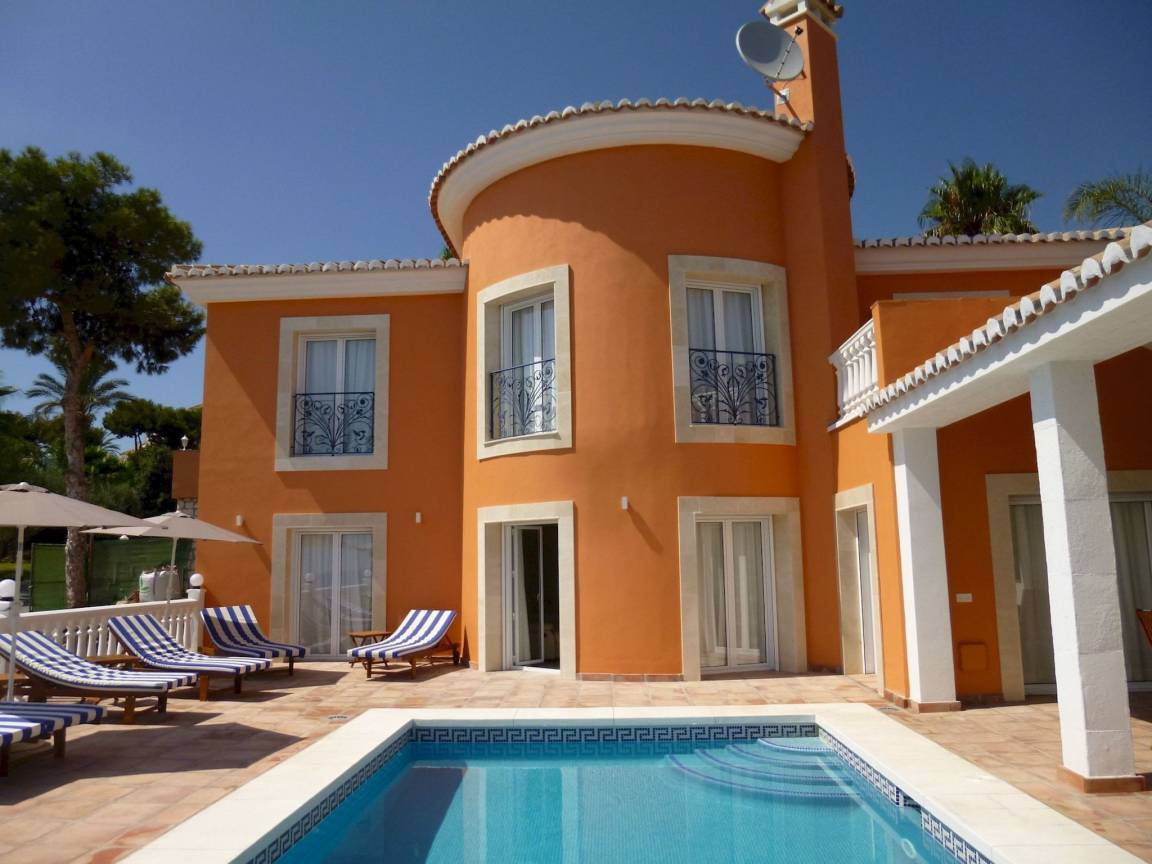400 M² Ferienhaus ∙ 5 Schlafzimmer ∙ 8 Gäste - Sitio de Calahonda