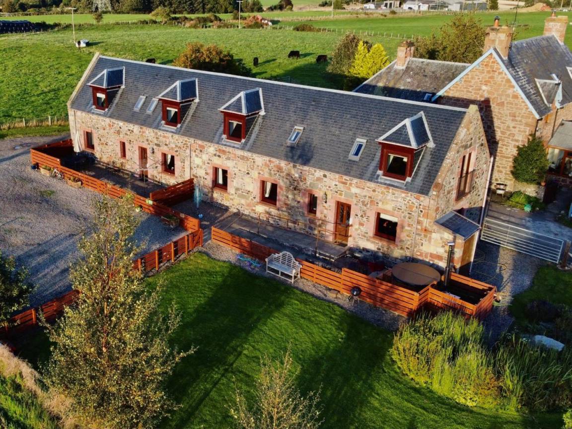 Cottage ∙ 3 Bedrooms ∙ 7 Guests - Perth