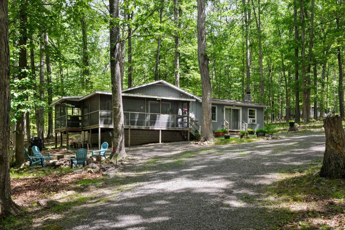 104 M² Chalet ∙ 2 Bedrooms ∙ 7 Guests - Cacapon Resort State Park, Berkeley Springs
