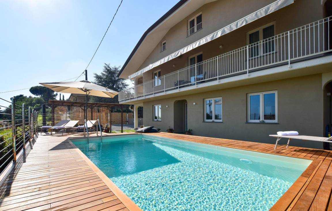 220 M² Huis ∙ 4 Slaapkamers ∙ 8 Gasten - Camaiore