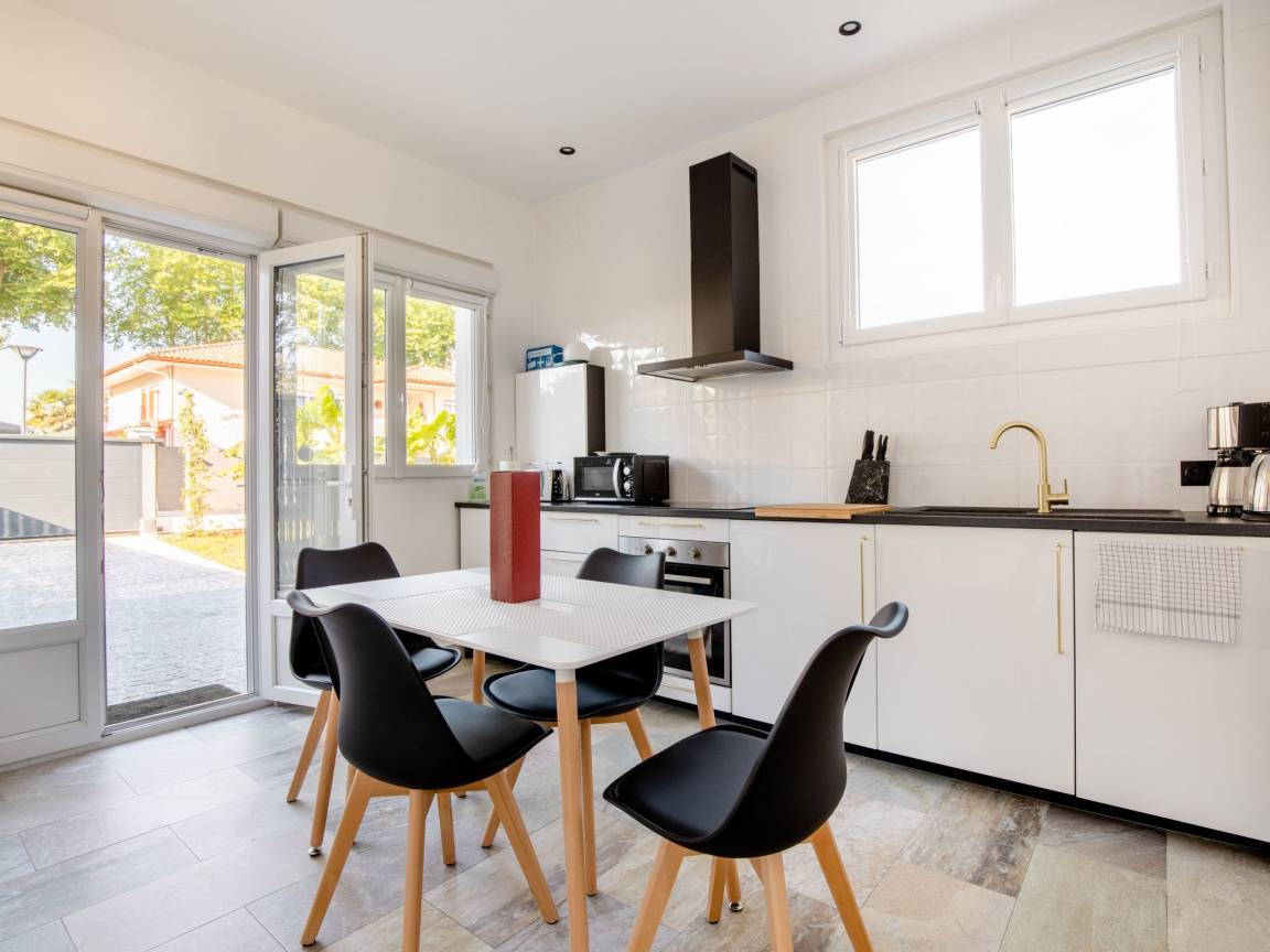 39 M² Talo ∙ 1 Makuuhuone ∙ 2 Vierasta - Bayonne