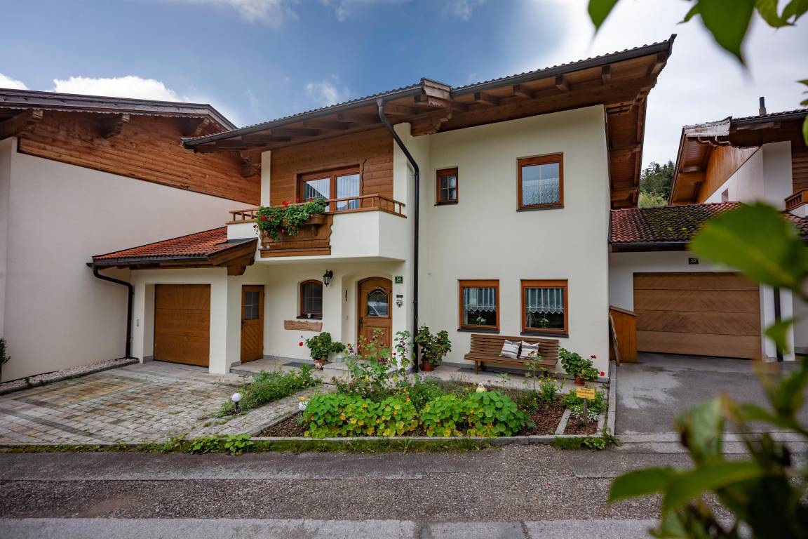 140 M² Ferienhaus ∙ 3 Schlafzimmer ∙ 6 Gäste - Tirol
